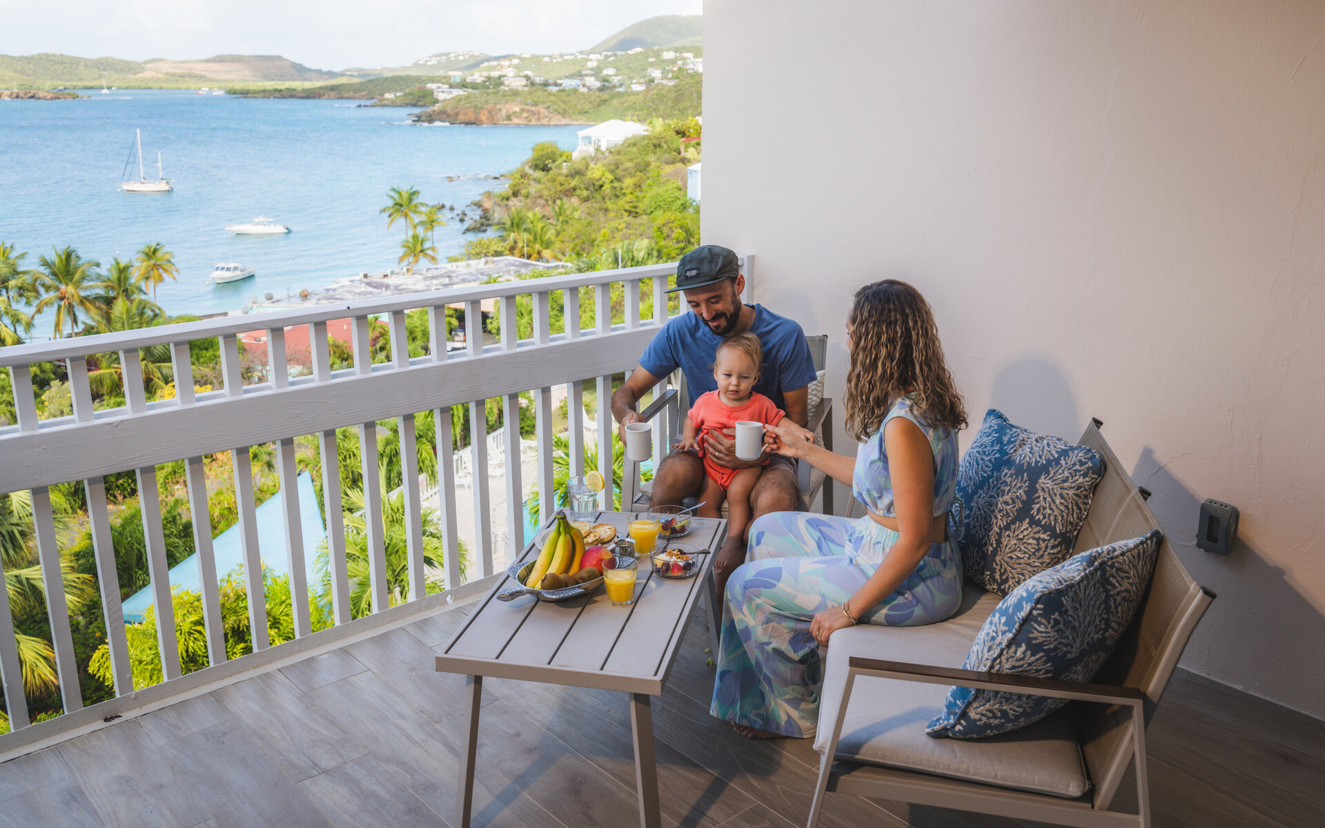 Oceanfront St. Thomas Accommodations | Secret Harbour Beach Resort